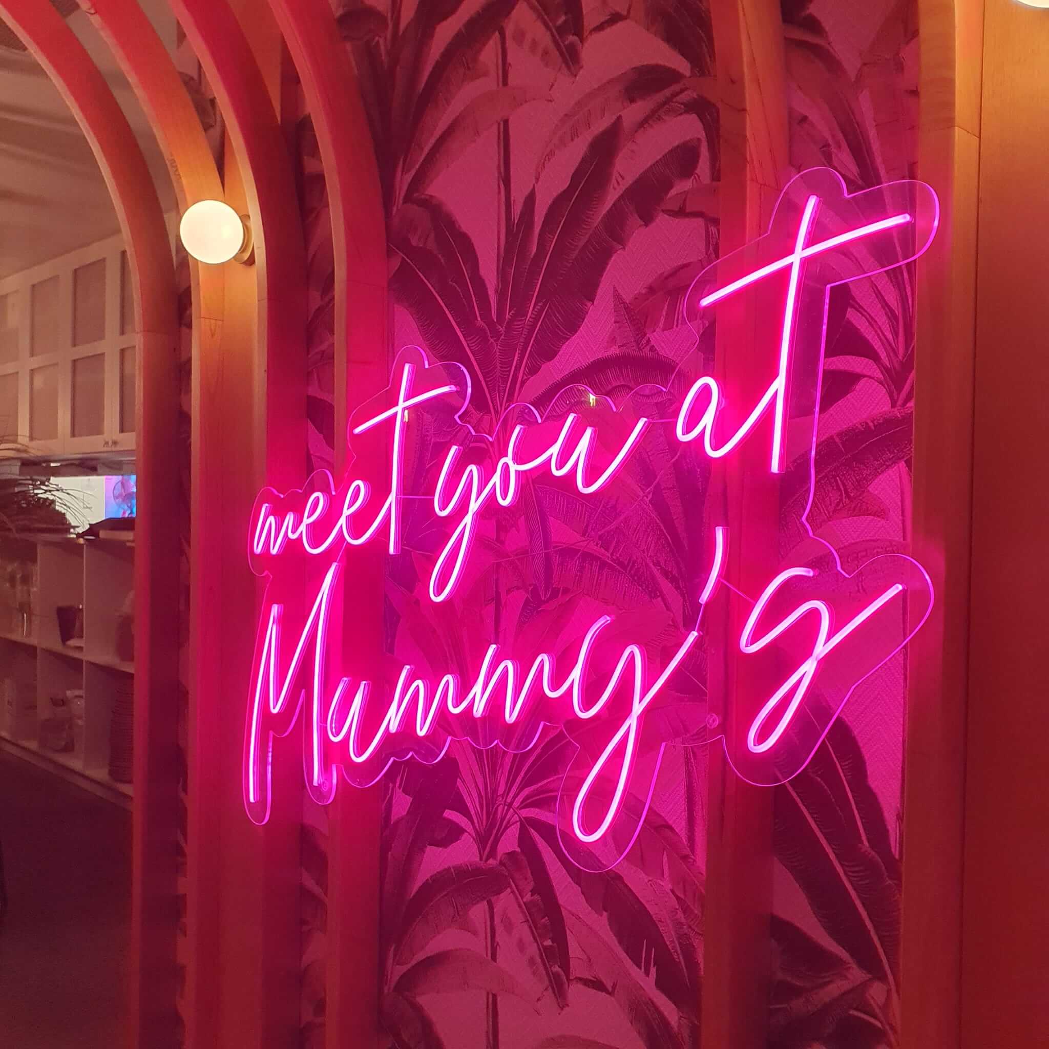 Contact Mummys Cafe Bells Creek | Caloundras Best Coffee